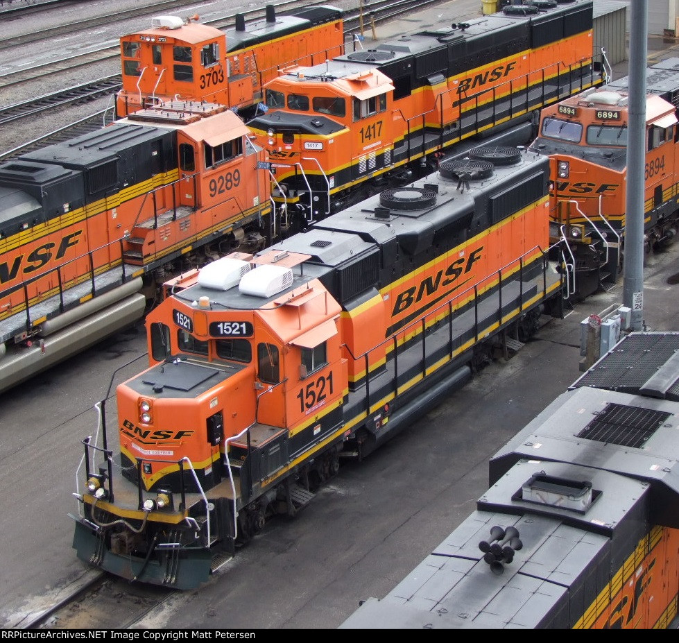 BNSF 1521